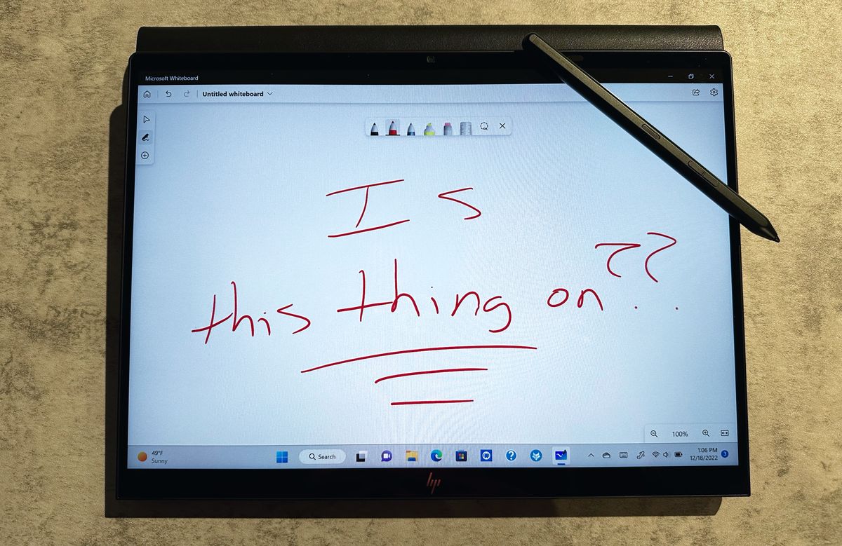 HP Dragonfly Folio G3 Review: Silent Assassin, Premium Pricing | Tom's ...