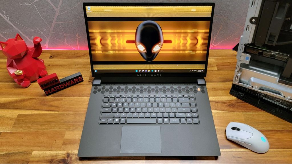 Alienware m17 R5 Review: Powerful All-AMD Alien | Tom's Hardware