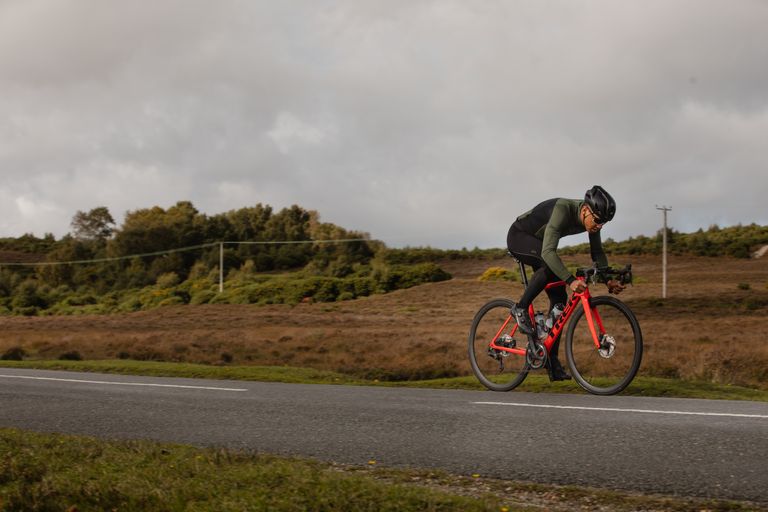 Lower back pain and cycling: I’m a physiotherapist, and here’s all you ...