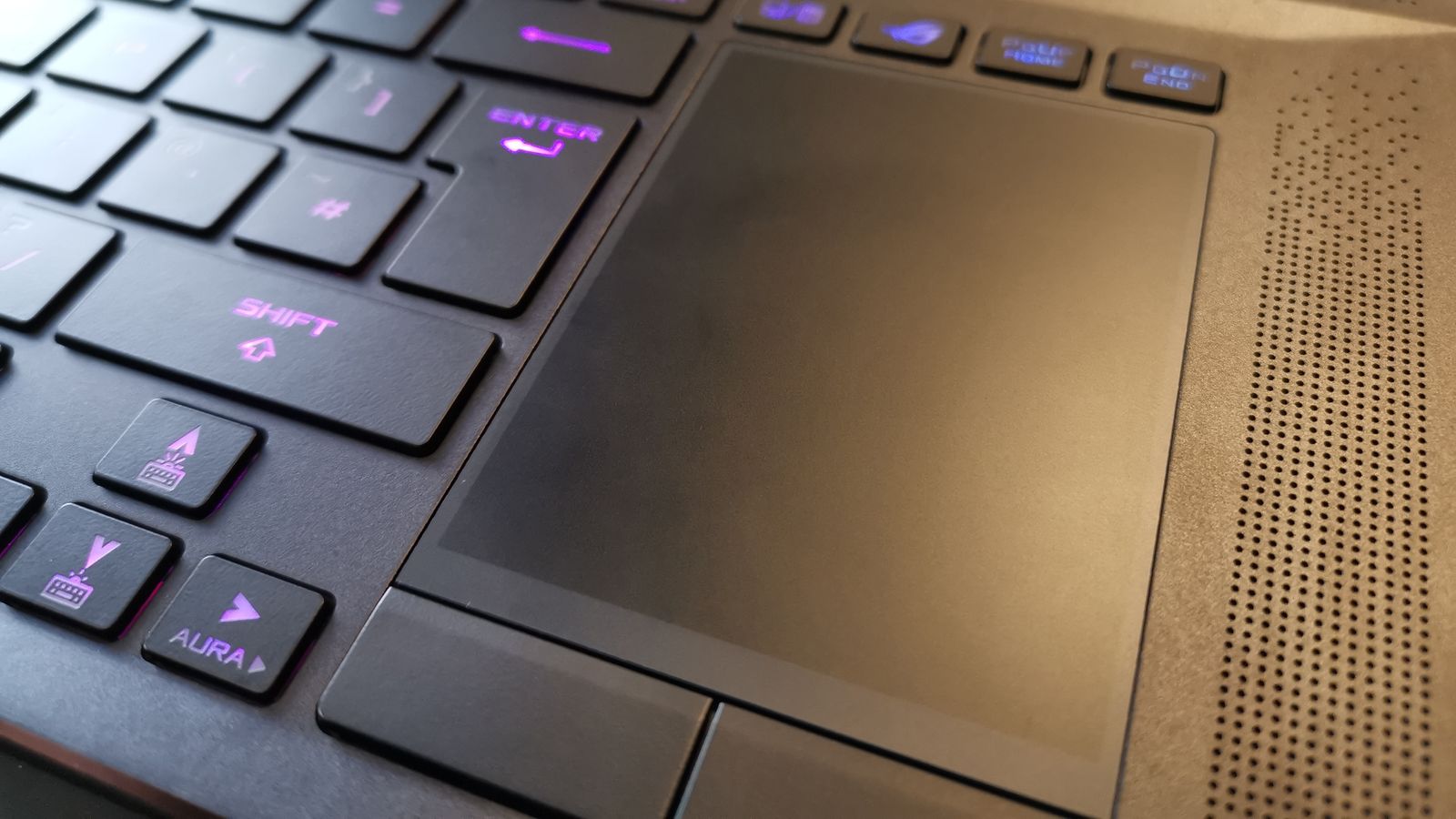 Asus ROG Zephyrus S GX701 review: the king is dead, long live the king ...