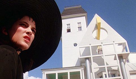 14 Fictional Movie Locations We'd Love To Visit | Cinemablend