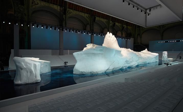 Chanel A/W 2010 show | Wallpaper