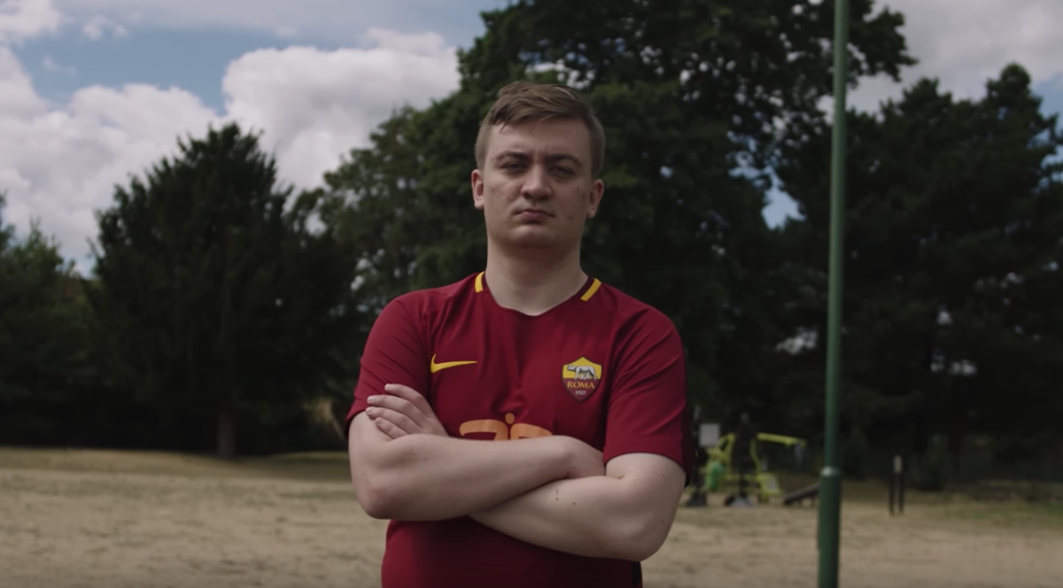 Life inside a pro-esports team house with Fnatic: streaming, training ...