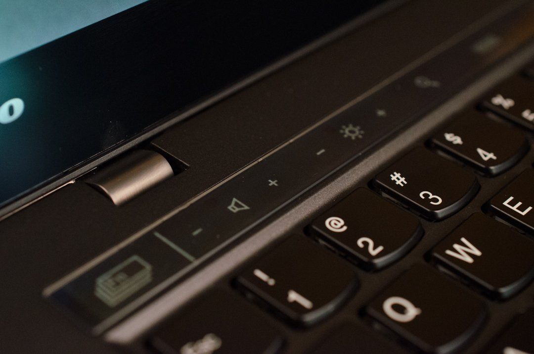 Review: Lenovo ThinkPad X1 Carbon | Windows Central