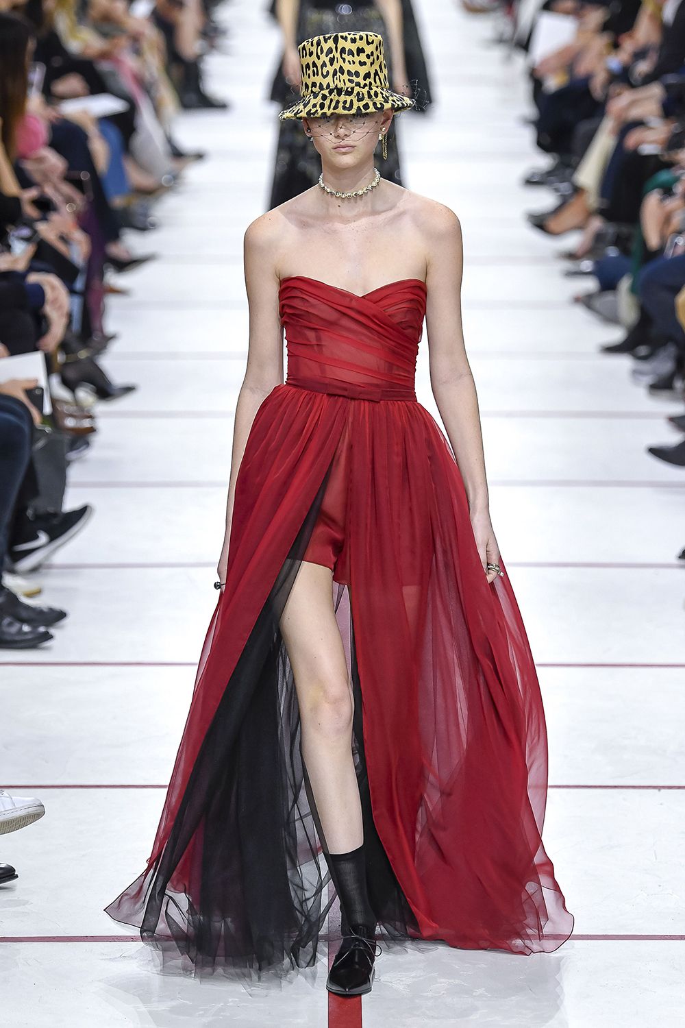 Dior's new collection is one every woman will want to wear | Marie ...
