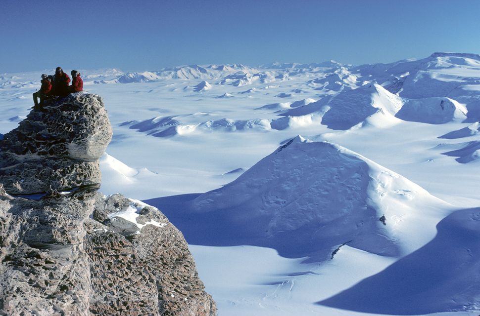 Images: Antarctic Odyssey - The Majestic Transantarctic Mountains ...