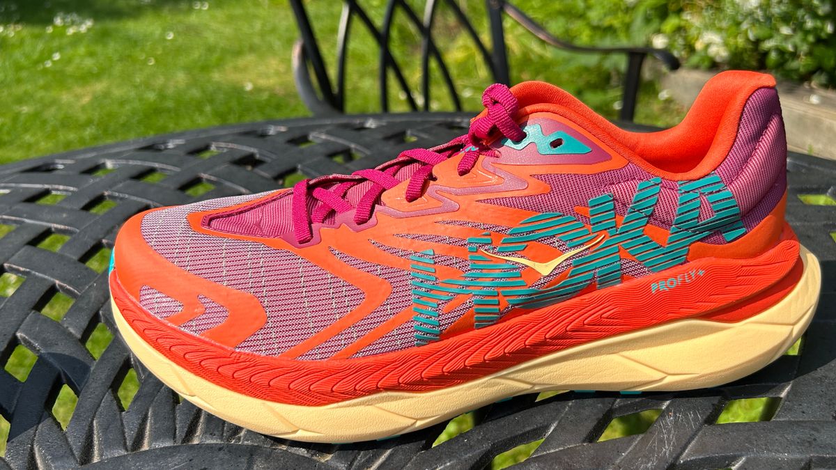 Hoka Tecton X2 Review | Coach