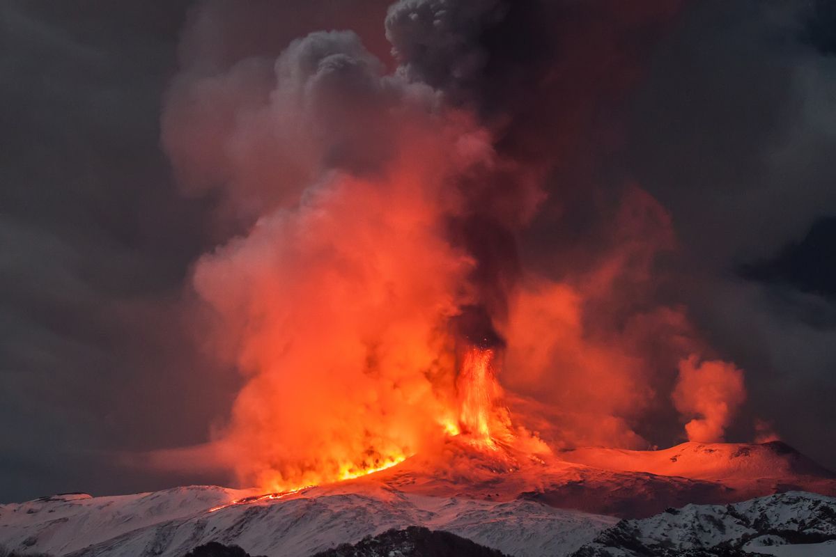 Mount Etna: Photos of the Largest Active Volcano in Europe: Page 2 ...