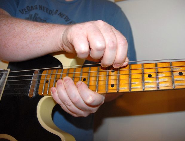 How to keep new guitar strings in tune from the start | Guitar World