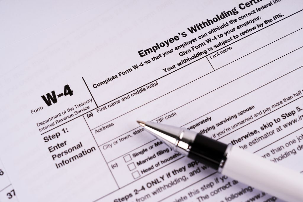 W-4 Form: Extra Withholding, Exemptions, and Other Things Workers Need ...