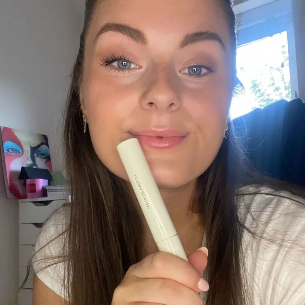 The 9 Best Victoria Beckham Beauty Products, Hands Down | Marie Claire UK