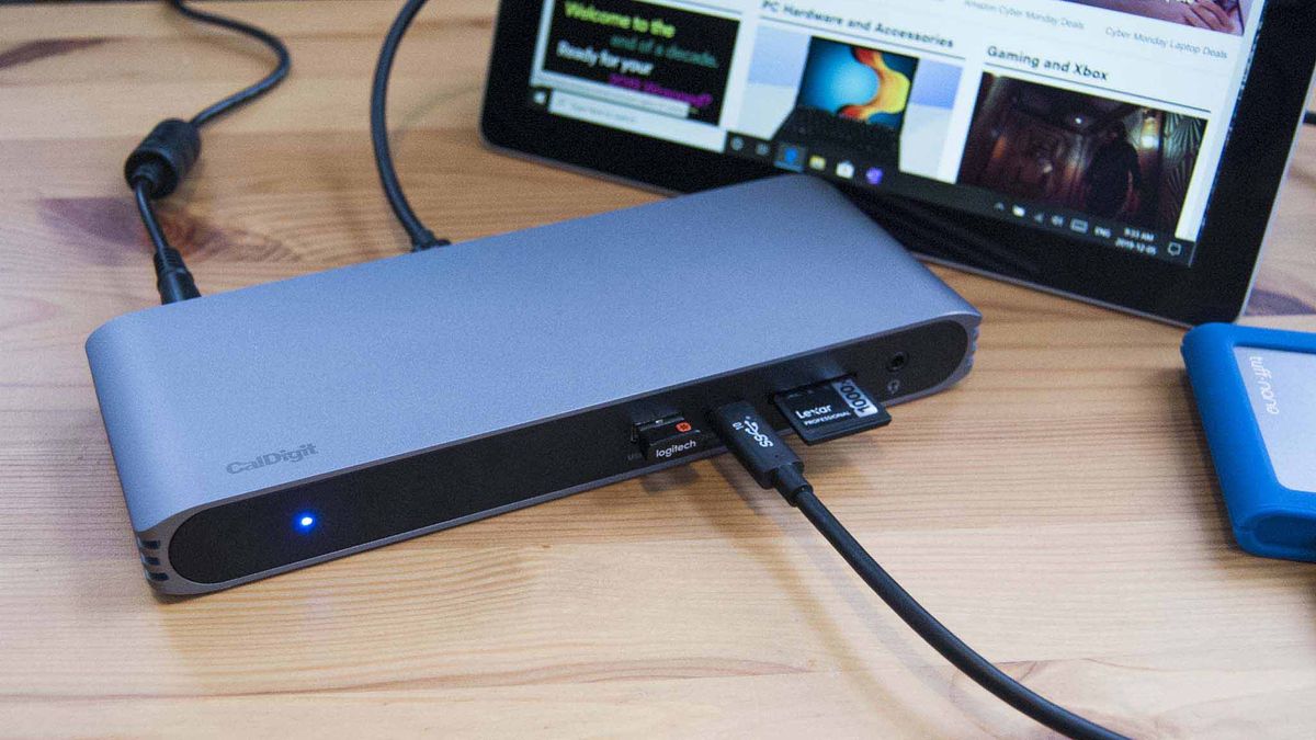 DockCase 7-in-1 USB-C Visual Smart Hub review: A sleek hub with built-in status display for your ...