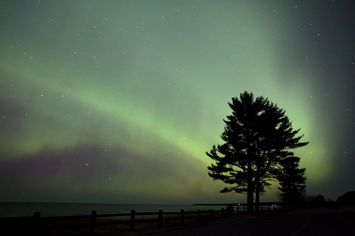 April Auroras: Dazzling Photos of Northern Lights | Space