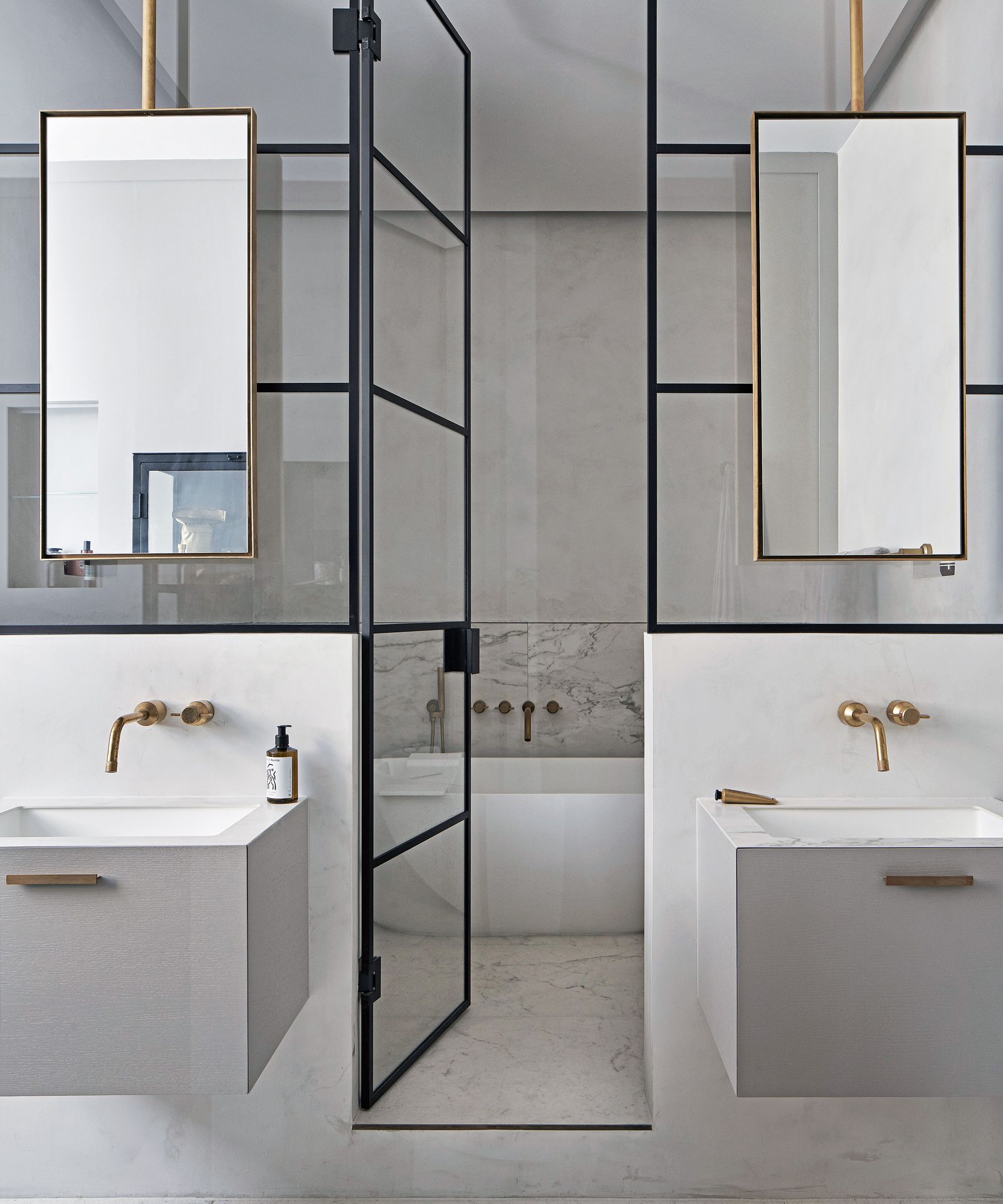 When to drip faucets – according to the experts | Homes & Gardens