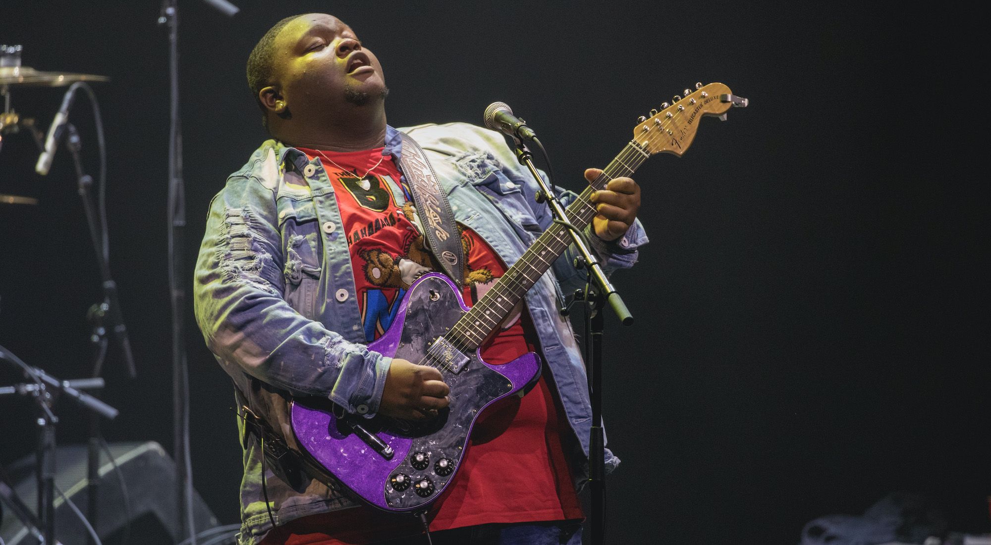 Watch Christone "Kingfish" Ingram play The Star-Spangled Banner at a ...