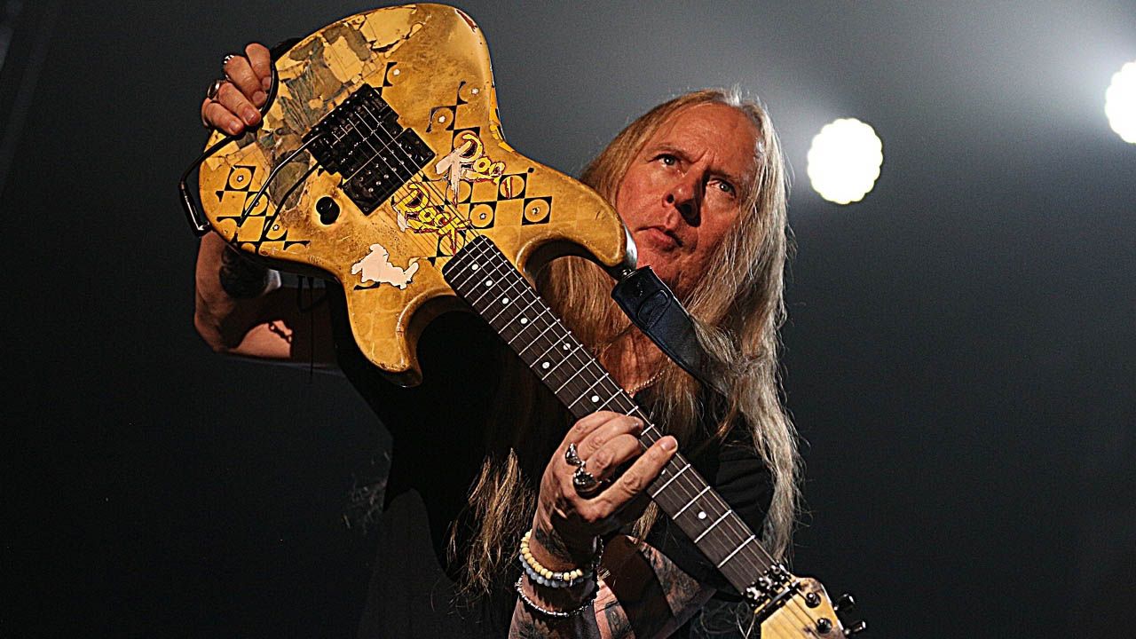 “I wanted Alice In Chains to be a guitar duo band - because of Iron ...