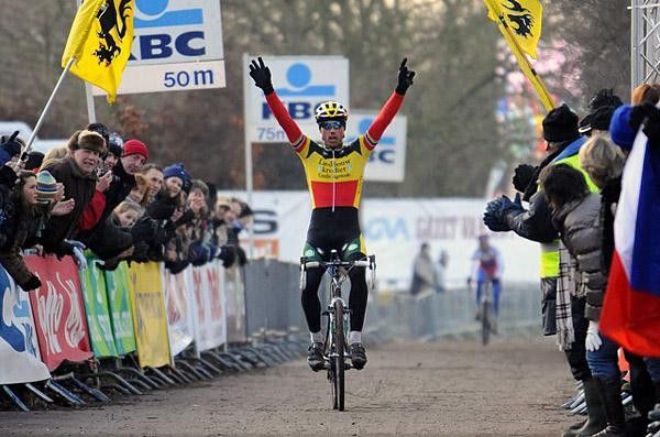Nys extends GvA lead | Cyclingnews