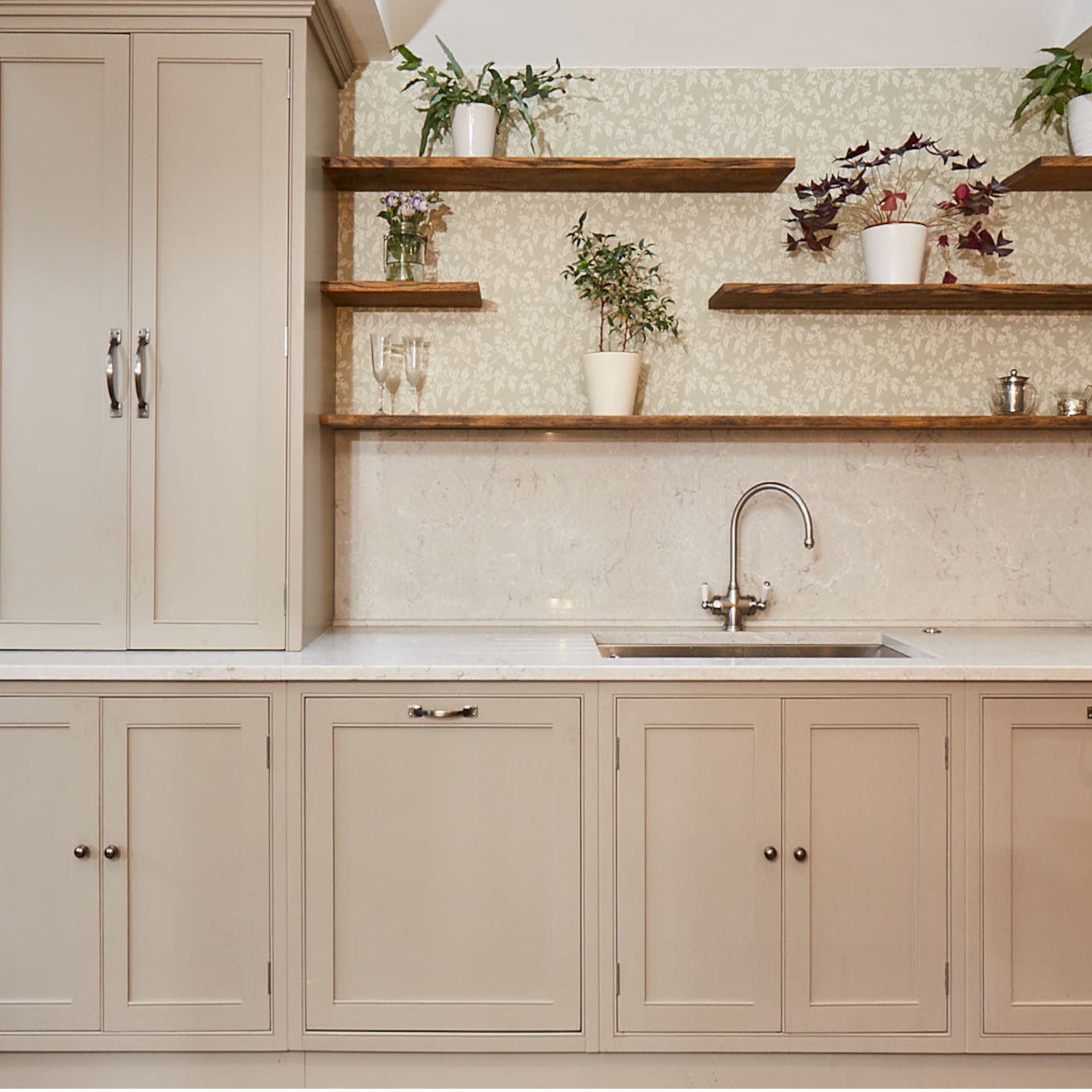 10 cashmere kitchen ideas for a luxurious and warm space | Ideal Home