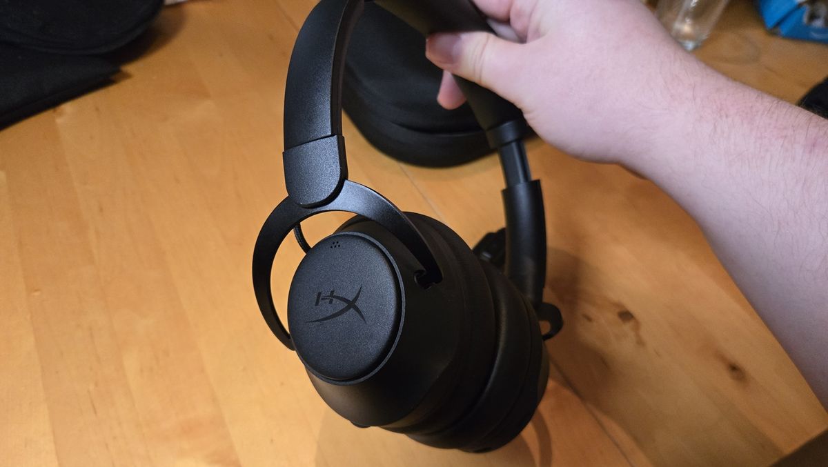HyperX Cloud MIX 2 review: Stellar battery life is worth it | Windows Central