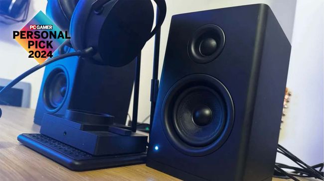 Logitech G560 Lightsync speakers review | PC Gamer