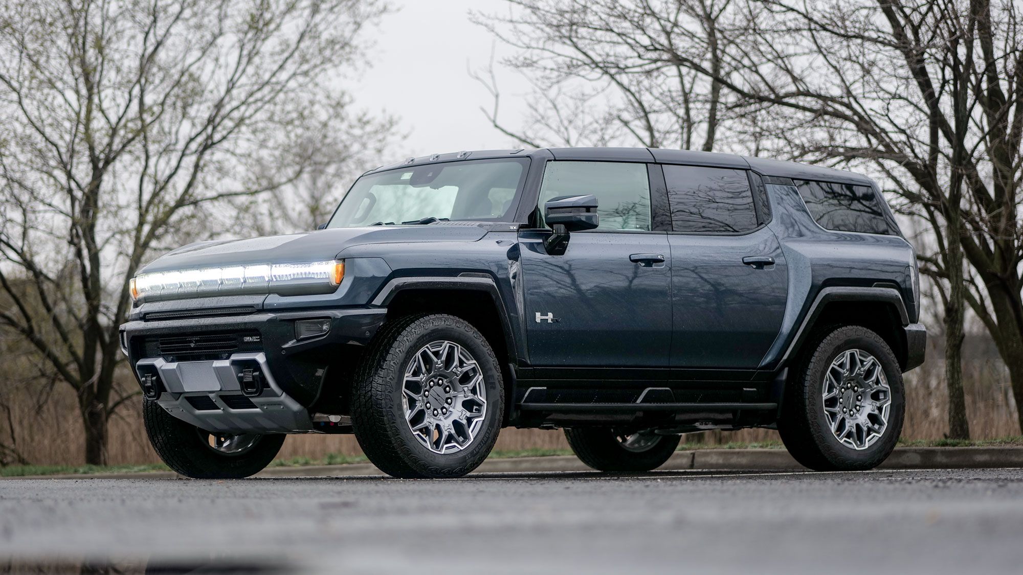 I drove the 2025 Hummer EV SUV for a week — here's my pros and cons ...