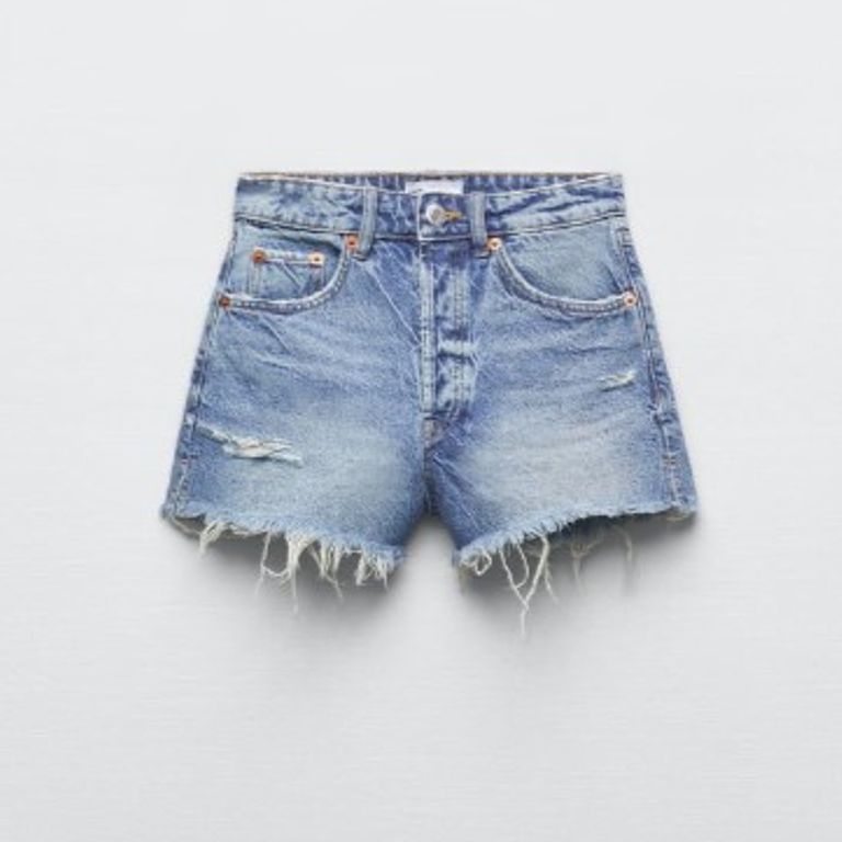 The unbuttoned pants trend is having a moment—but how do you style it ...