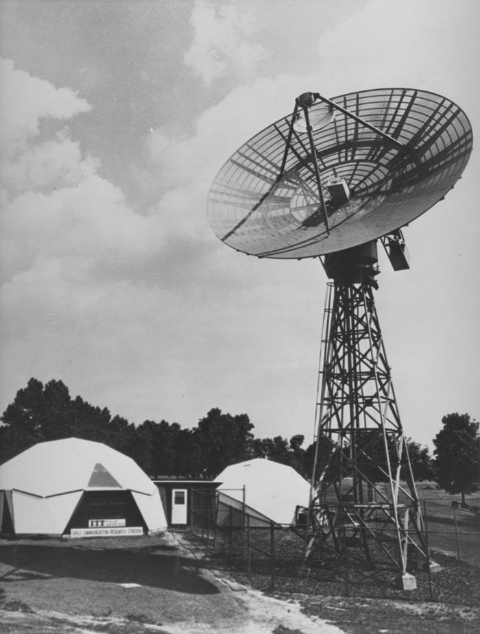 Space History Photo: Project Relay Antenna | Space
