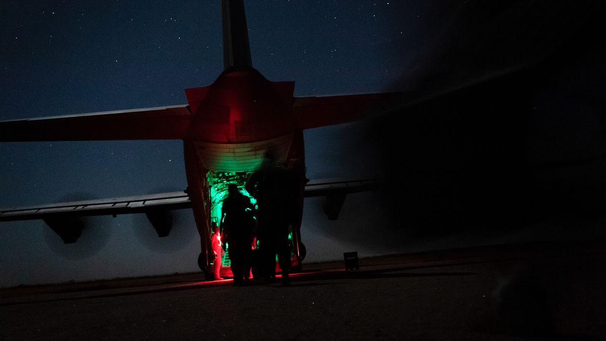 Stunning photographs get top military honors | Digital Camera World