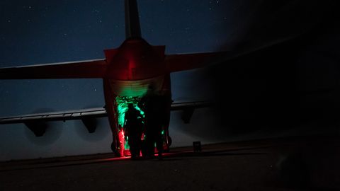 Stunning photographs get top military honors | Digital Camera World