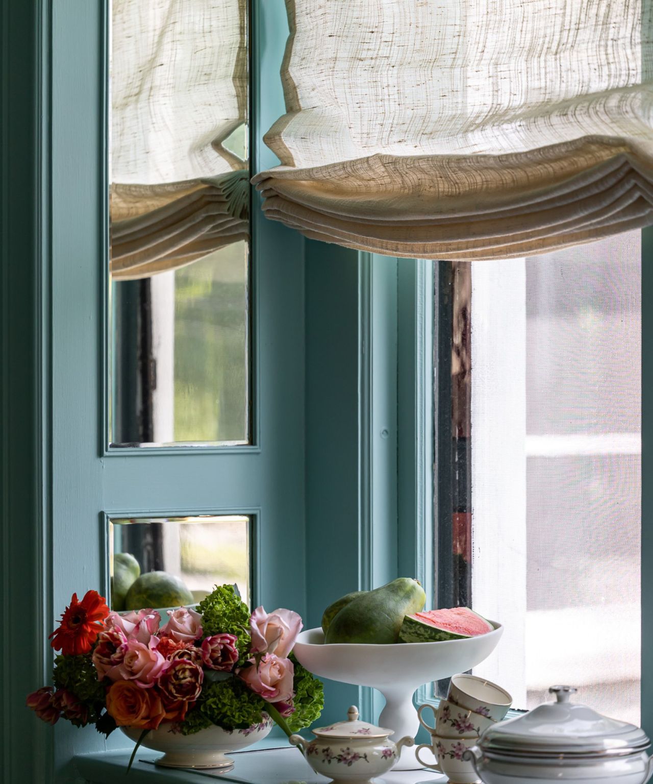 Sheer window treatment ideas: for a soft and relaxed look | Homes and ...