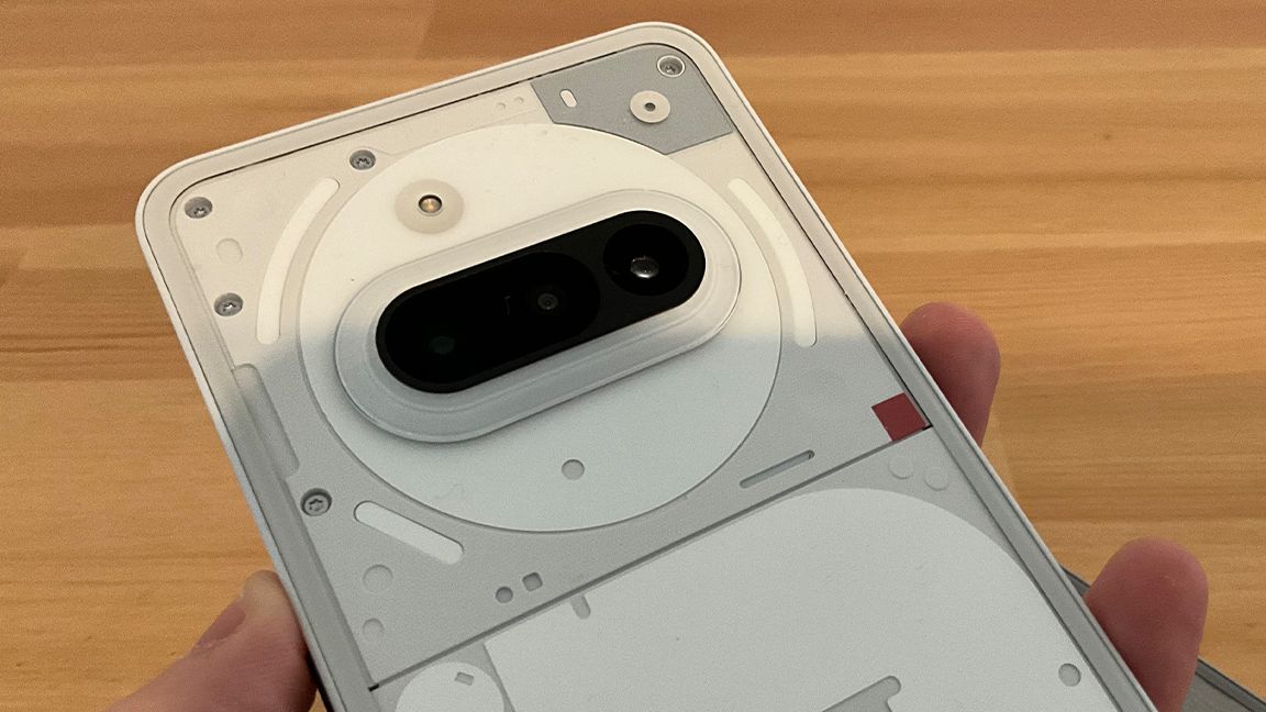 Nothing Phone 3a vs Nothing Phone 3a Pro: the minimalist design brand ...