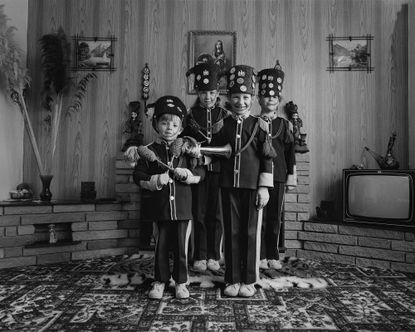 'The 80s: Photographing Britain' offers a snapshot of Thatcher's ...