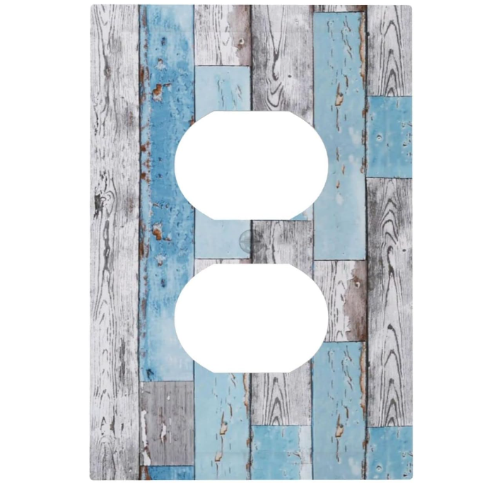 How to safely paint plug socket covers in 3 steps | Homes and Gardens