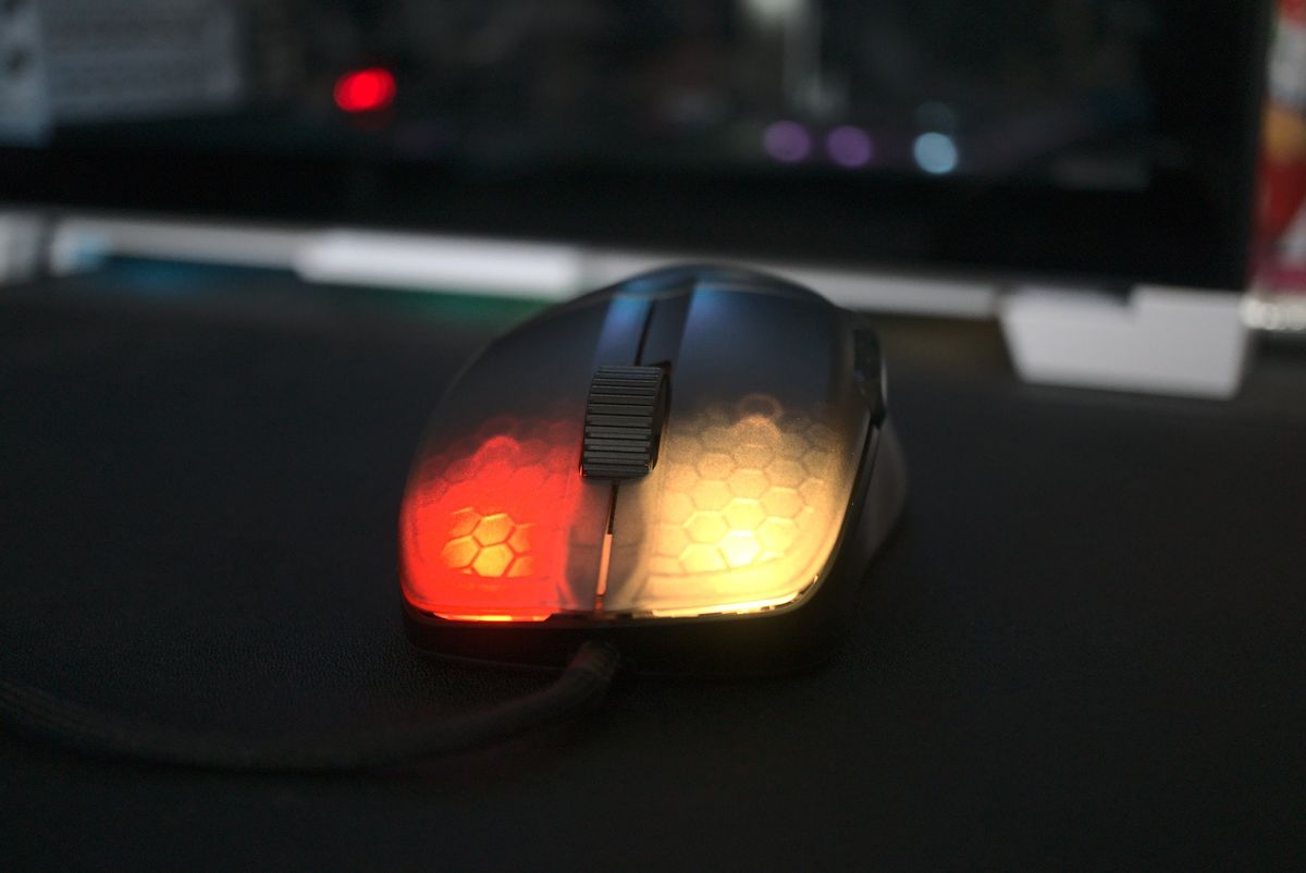 Roccat Kone Pro review: A near perfect iconic esports gaming mouse ...