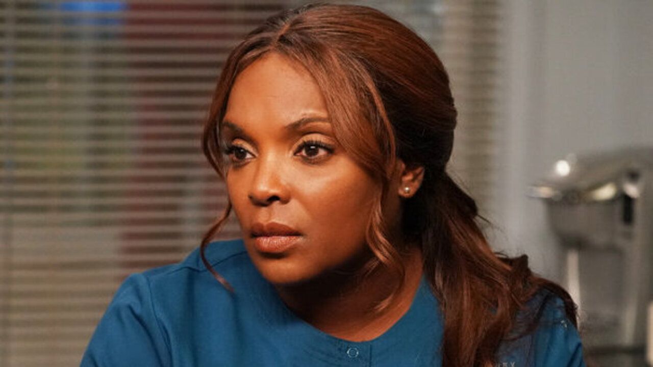 Chicago Med's Marlyne Barrett Celebrates Good News For Maggie In Season ...