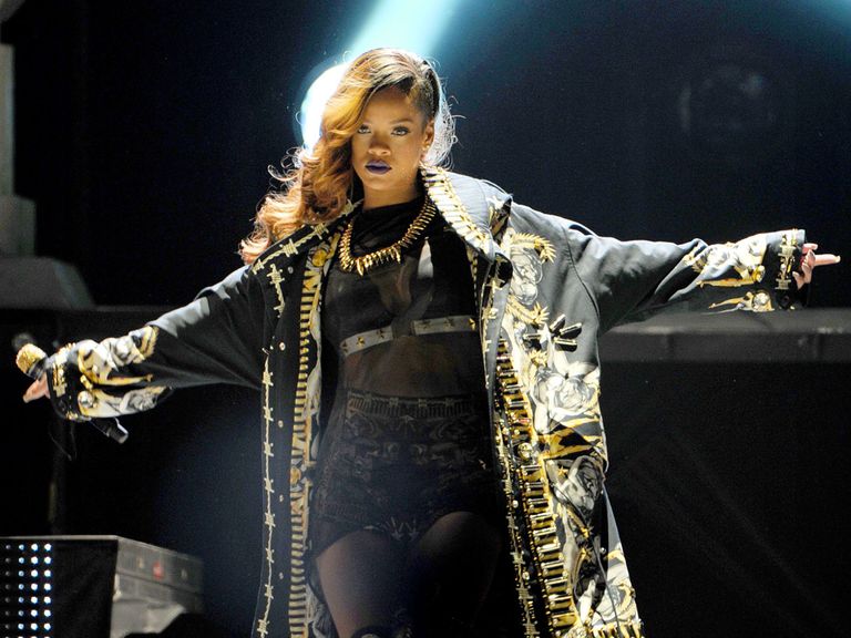 The 18 Most Outrageously Flamboyant Stage Stars Of All Time | Marie ...