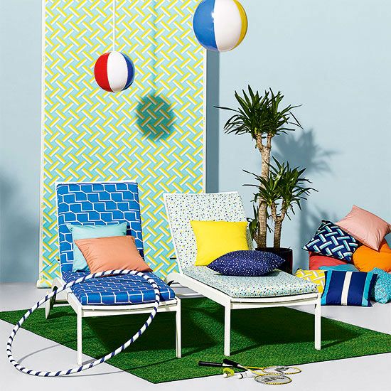 Outdoor fabrics to use for upholstering cushions and sun loungers ...
