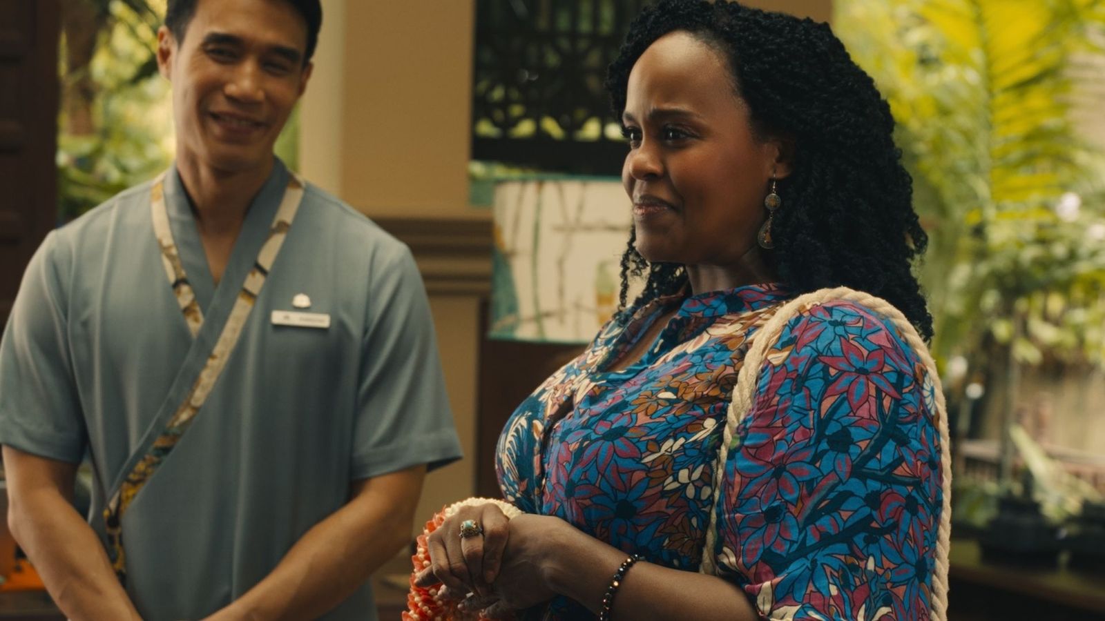 Natasha Rothwell Says 'The White Lotus' Fans Will Be "Gagged" By New ...