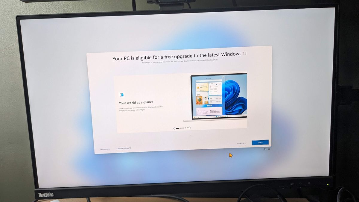 I Prefer Windows 10, but Microsoft Won't Stop Nagging Me to Upgrade ...