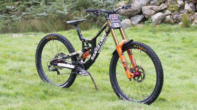 Jackson Goldstone’s Santa Cruz V10 Pro Bike | Bike Perfect