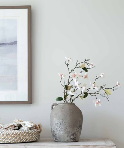 The worst paint colors for small spaces according to experts | Real Homes