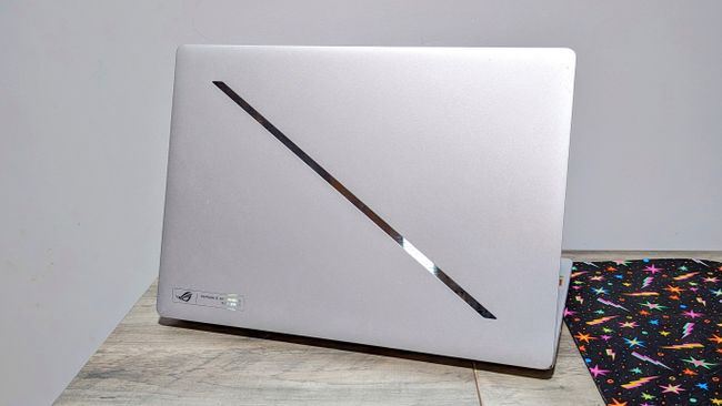 Asus Zephyrus G14 vs. Razer Blade 14: Which ultraportable gaming laptop ...