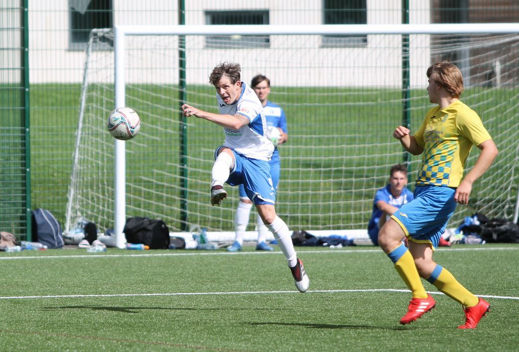 Evergreen Jamie Cureton pursuing 400-goal target despite coronavirus ...