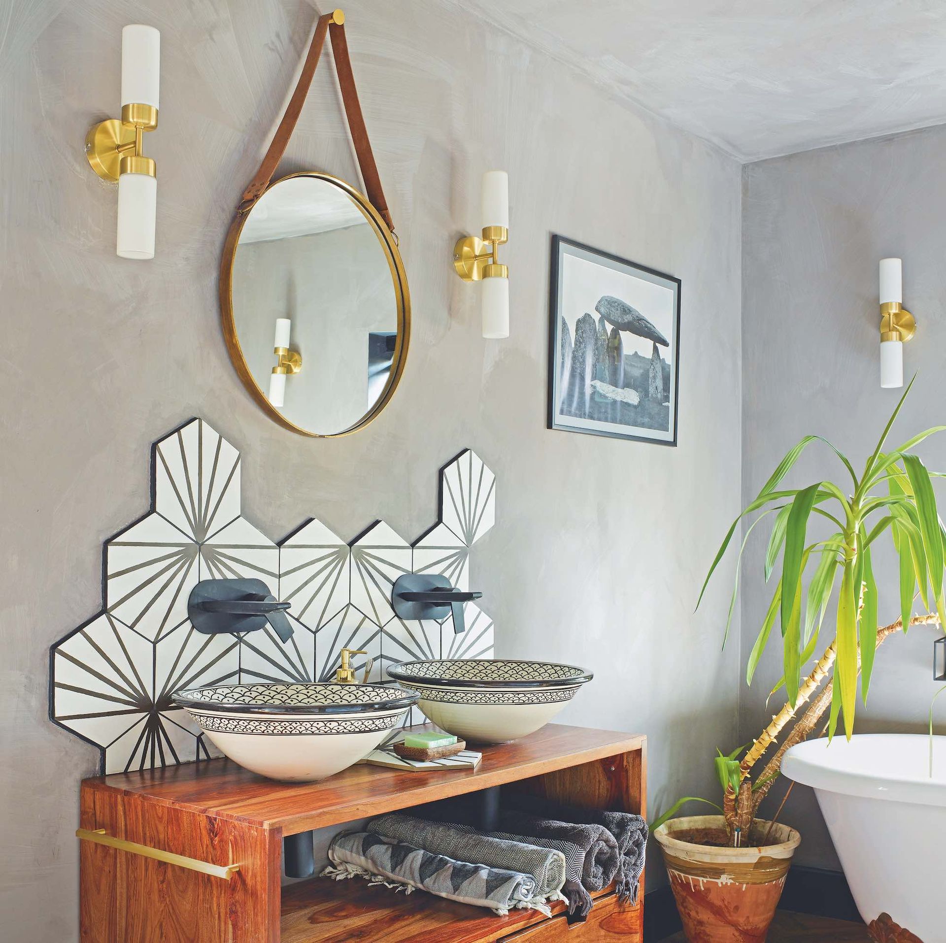 Planning bathroom lighting – our expert how to guide | Ideal Home
