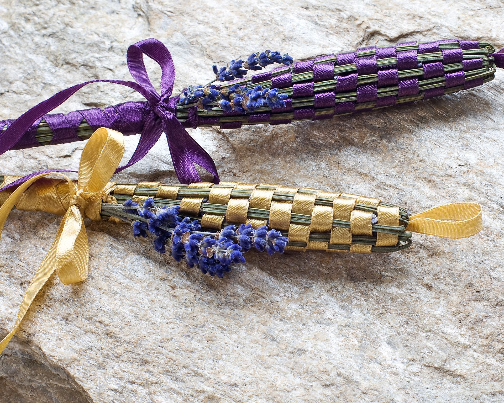 8 Lavender Craft Ideas To Savor Your Garden Harvest | Gardening Know How