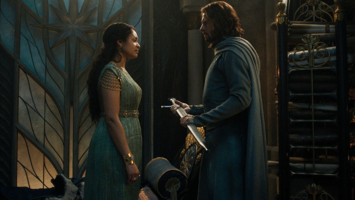 Narsil, The Iconic LOTR Sword, Appears In The Rings Of Power’s Finale ...