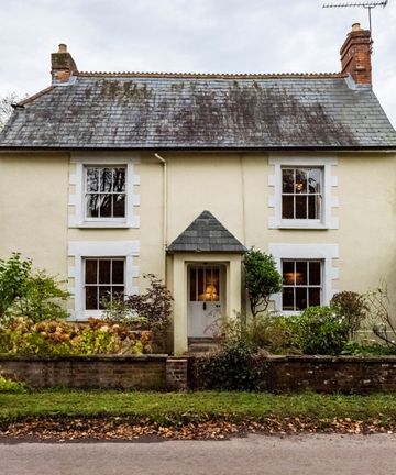 How do I prepare my home for fall? Experts offer their tips | Homes ...