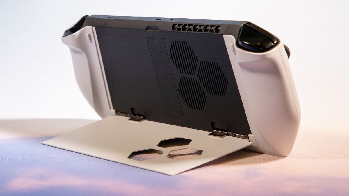 Alienware’s Concept UFO Is a Switch for PC Gaming | Tom's Hardware