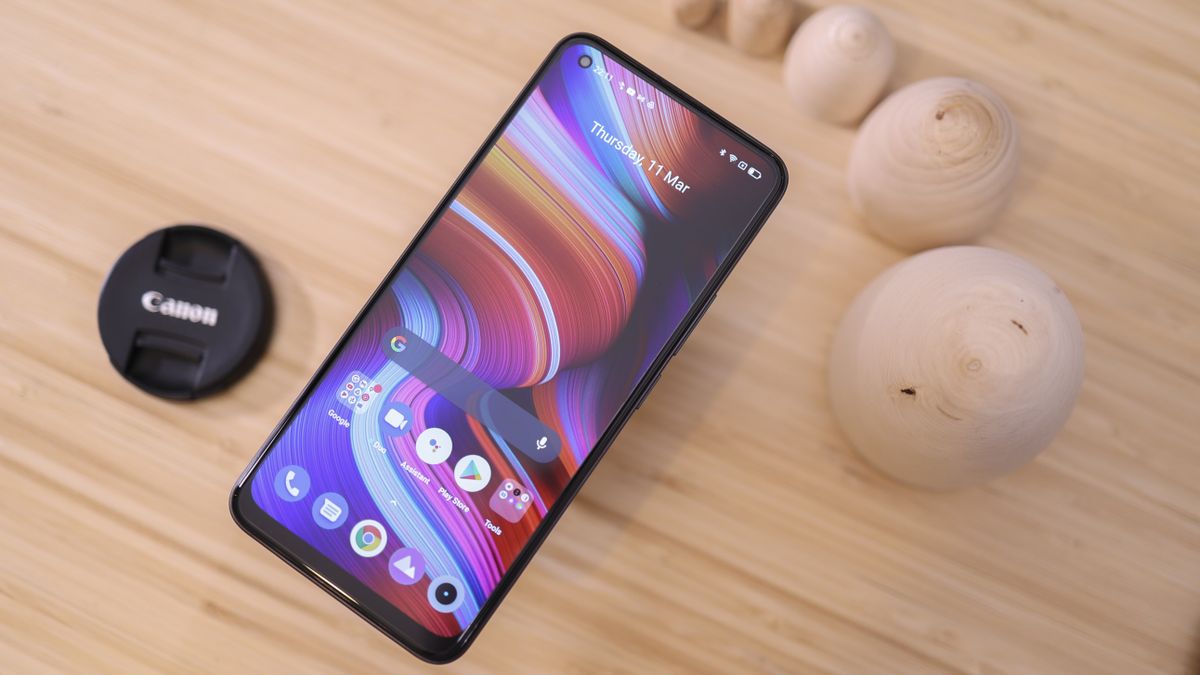 Realme 8 Pro review: 108 megapixel camera phone at a budget price ...