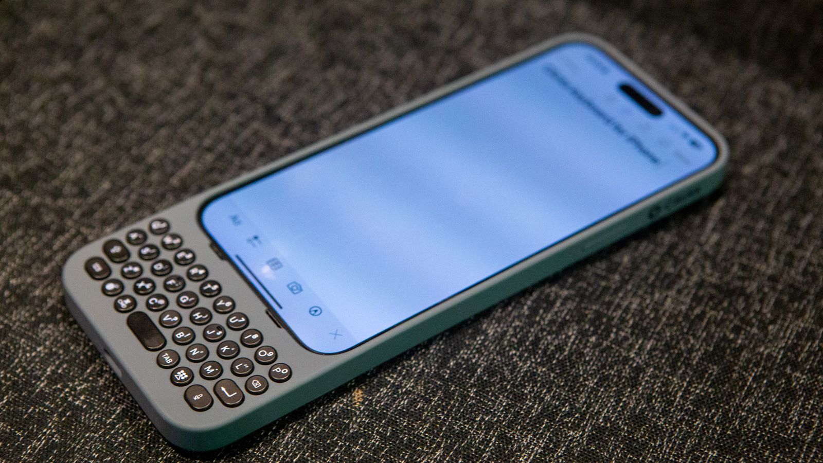 Clicks keyboard for iPhone 15 Pro Max review: clever but not a keeper | T3